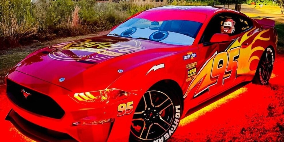 Saetta McQueen esce dal set di Cars: è sulle strade di Atlanta!