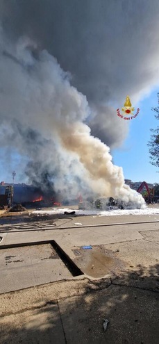 Esplosione a Roma, camion aveva urtato conduttura